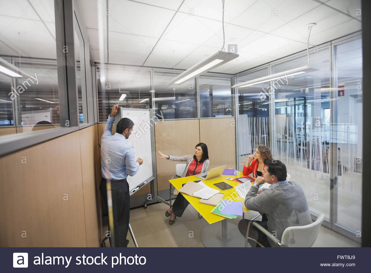 Animated people conference room hi-res stock photography and images - Alamy