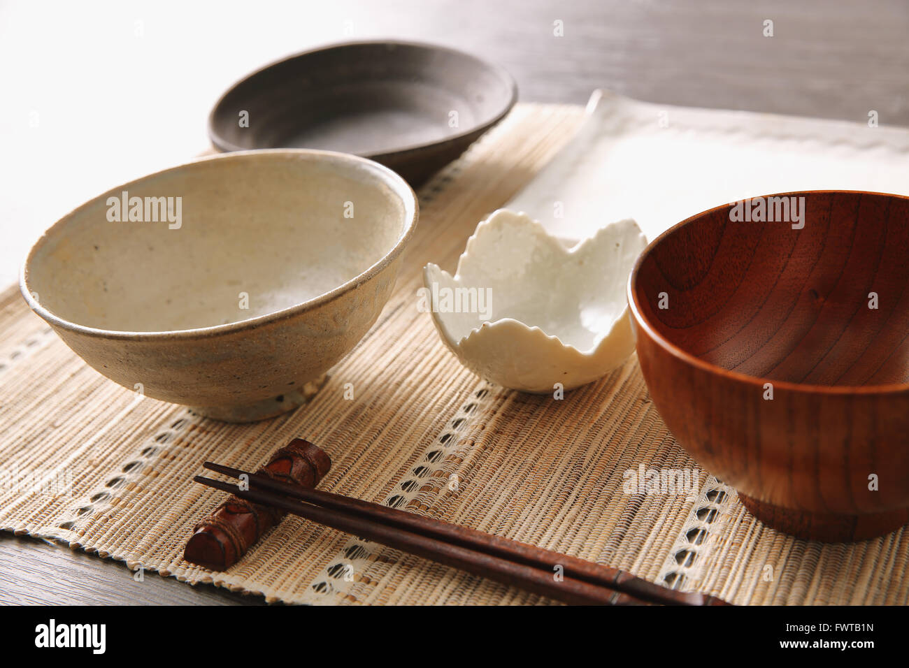 Japanese cup and saucer hi-res stock photography and images - Alamy