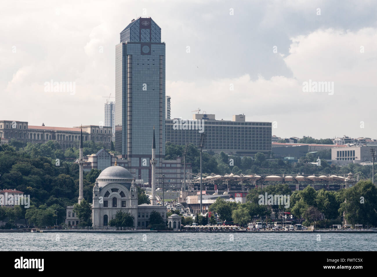 Bosphorus Istanbul Historical Building Stock Photo - Alamy