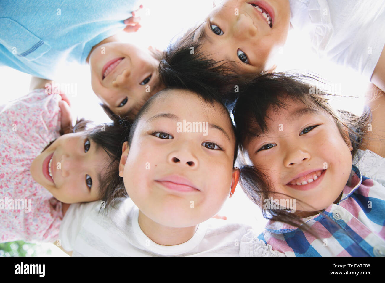 Japanese girl camera hi-res stock photography and images - Alamy
