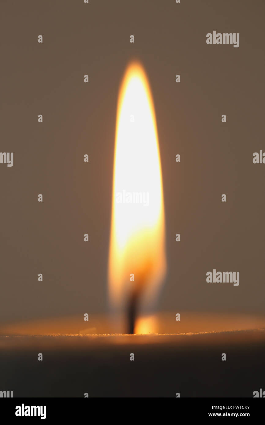Candle burning hi-res stock photography and images - Alamy
