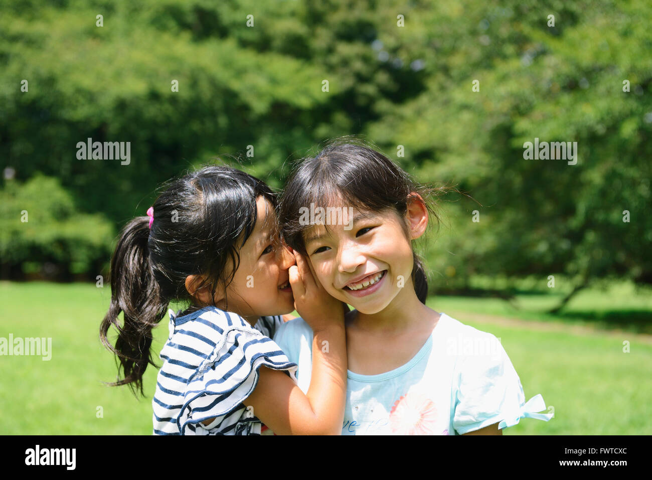 Japan school children talk hi-res stock photography and images - Alamy