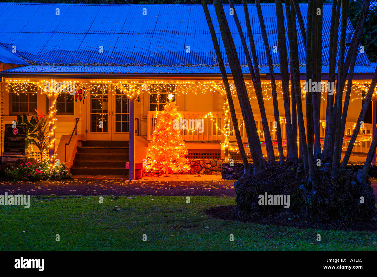 Hawaii christmas hi-res stock photography and images - Alamy