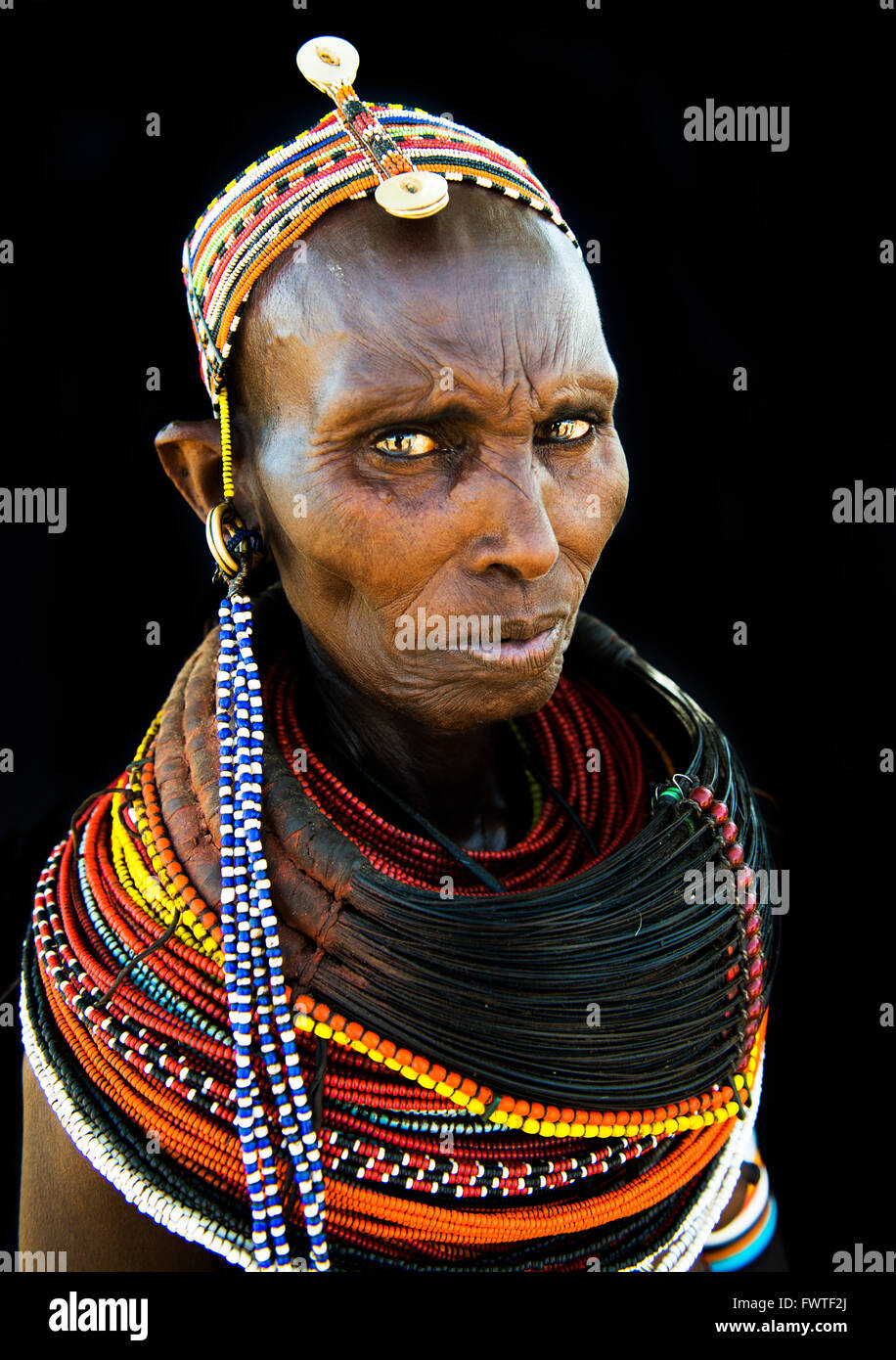 Portrait of a Rendille woman from northern Kenya Stock Photo - Alamy