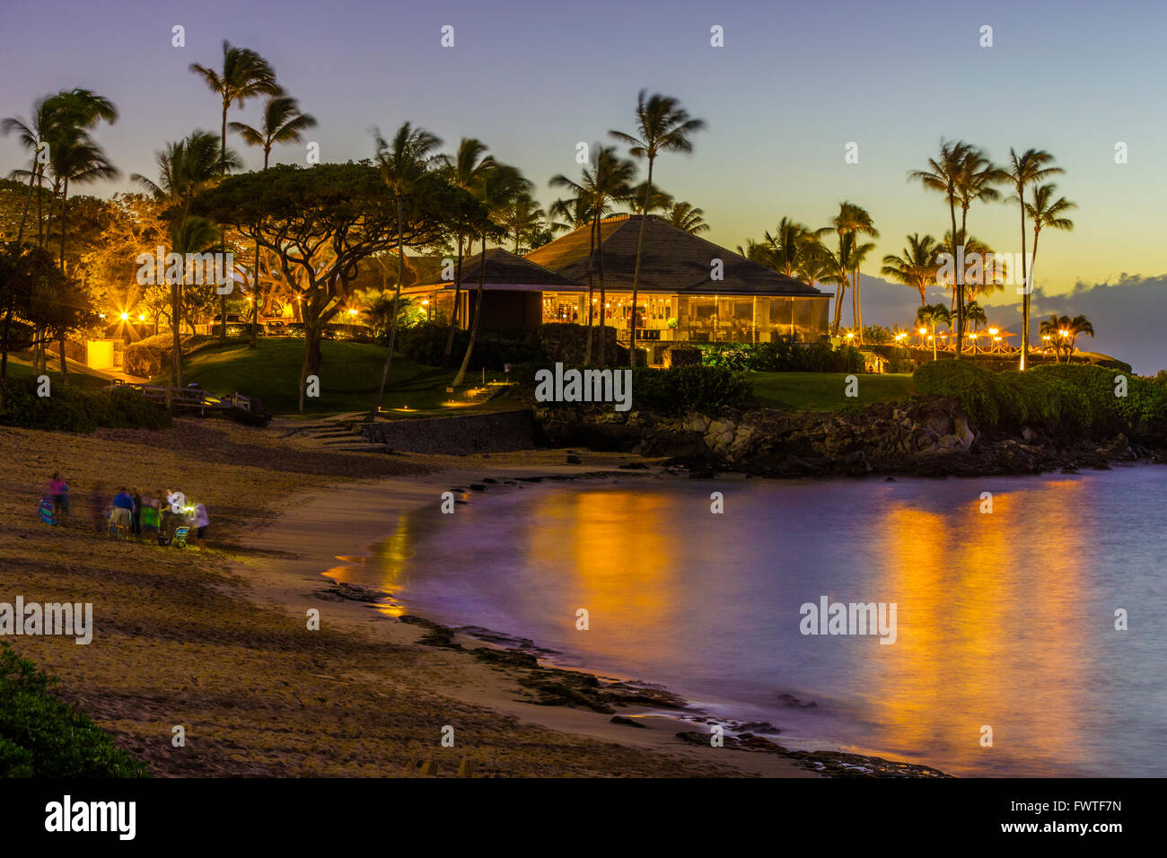 Merriman's restaurant and wine bar on sandy beach in Kapalua are of ...