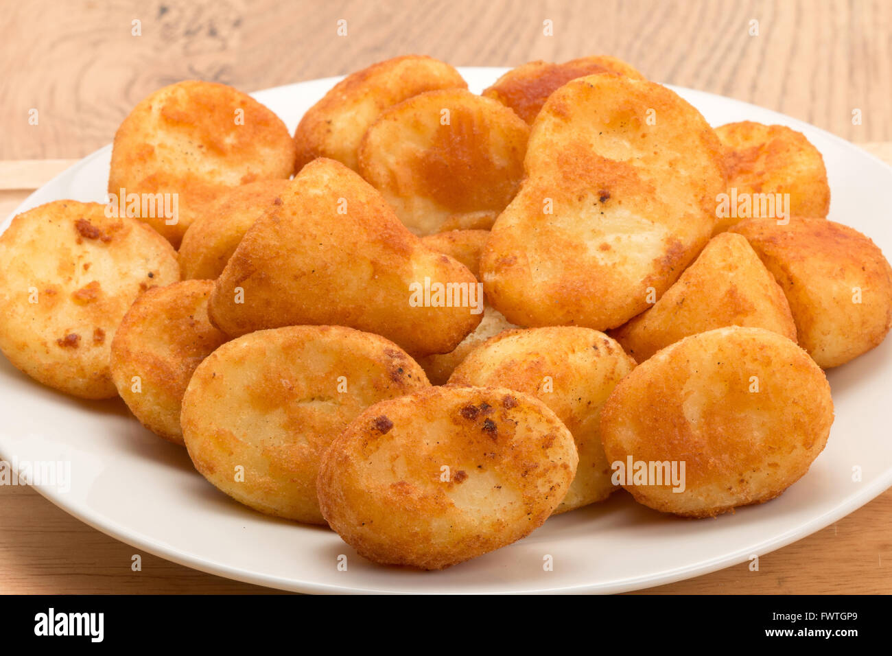 Close up shot plate potato hi-res stock photography and images - Alamy