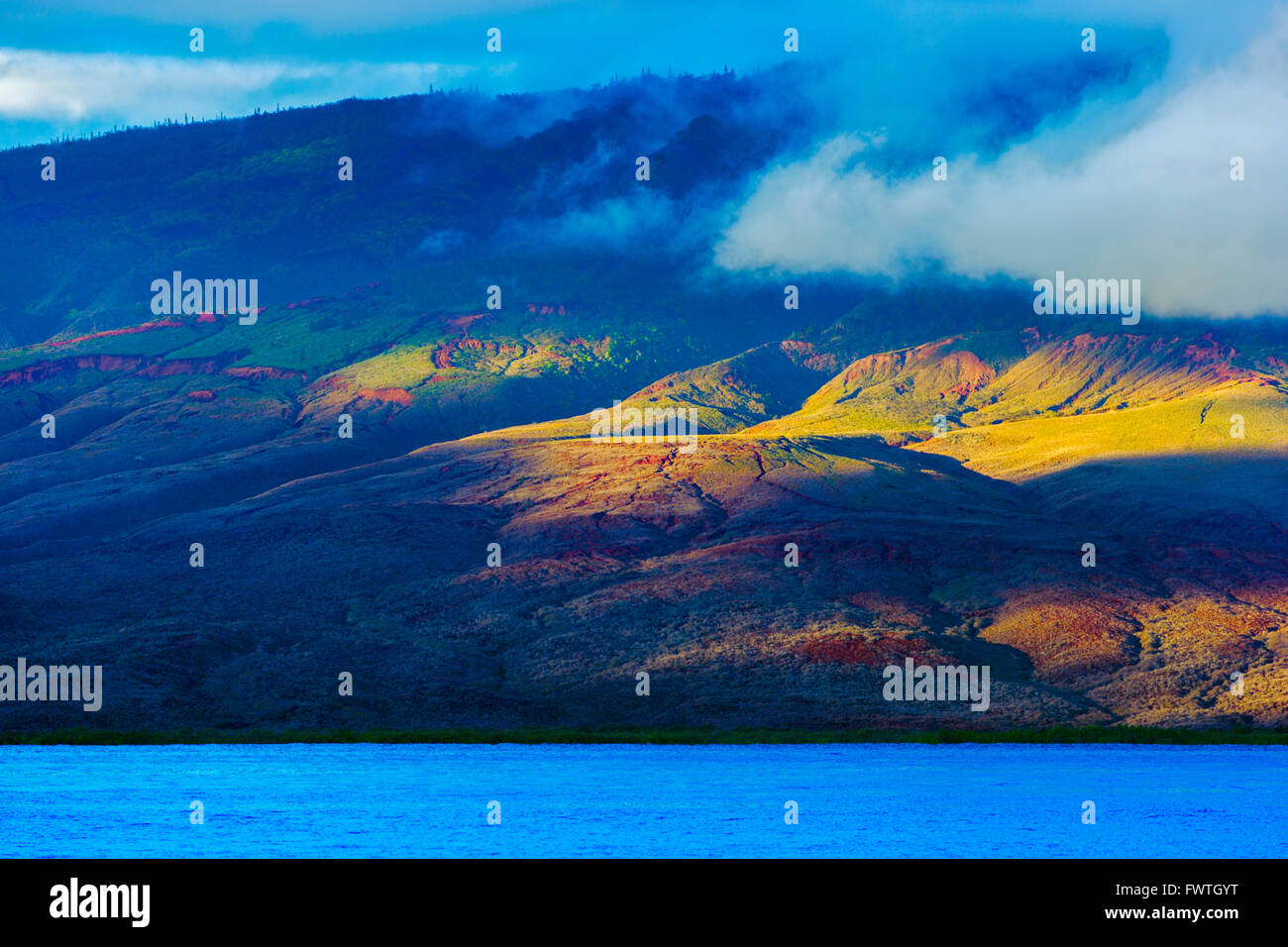 Lanai island view hi-res stock photography and images - Alamy