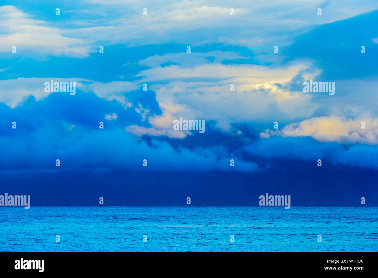 Molokai channel hi-res stock photography and images - Alamy