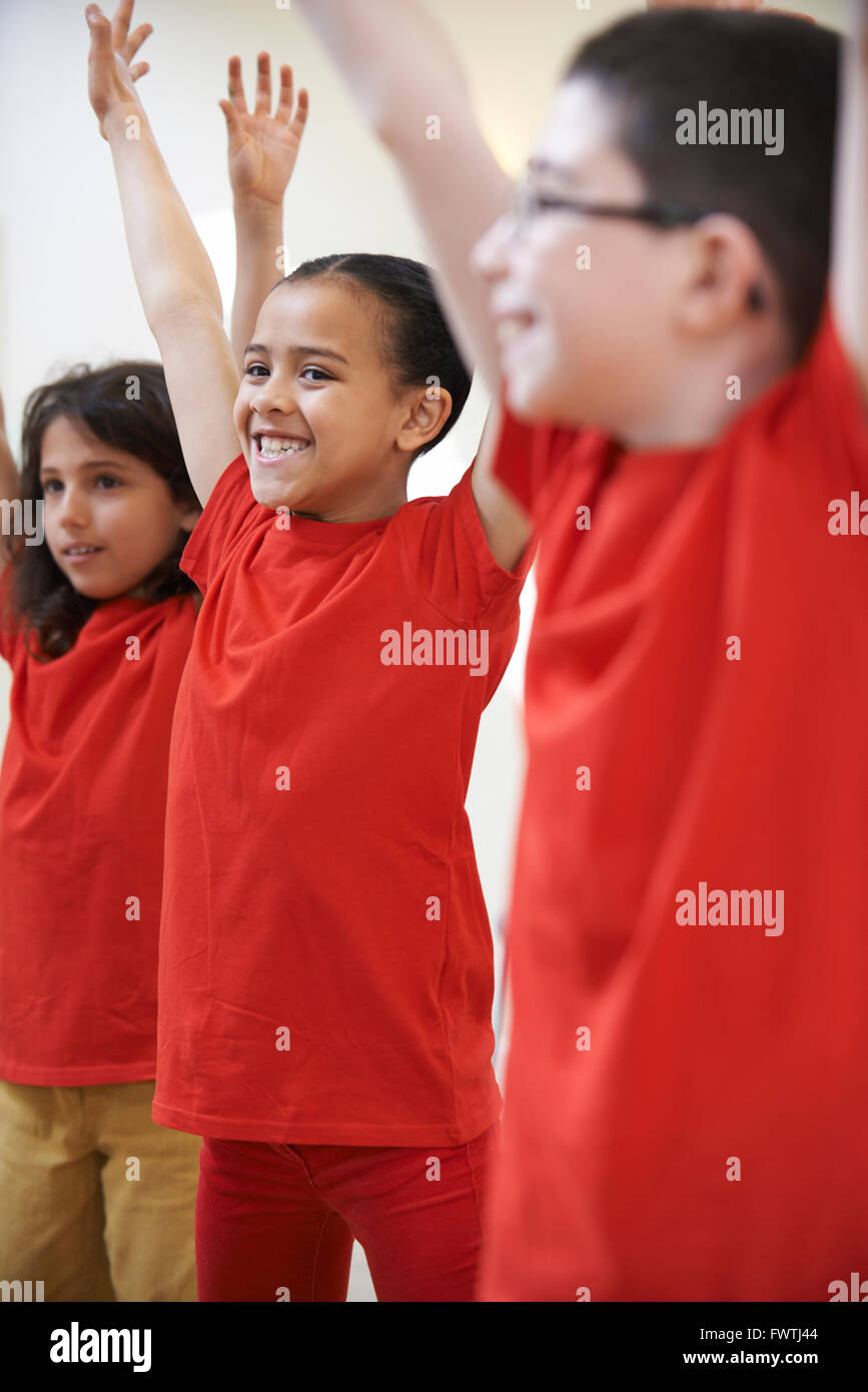 Children drama stage hi-res stock photography and images - Alamy