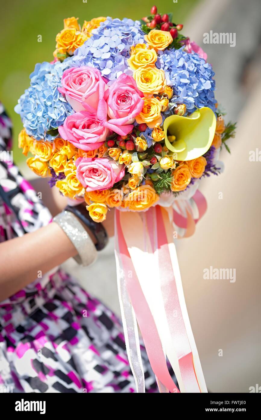 Hand holded hi-res stock photography and images - Alamy