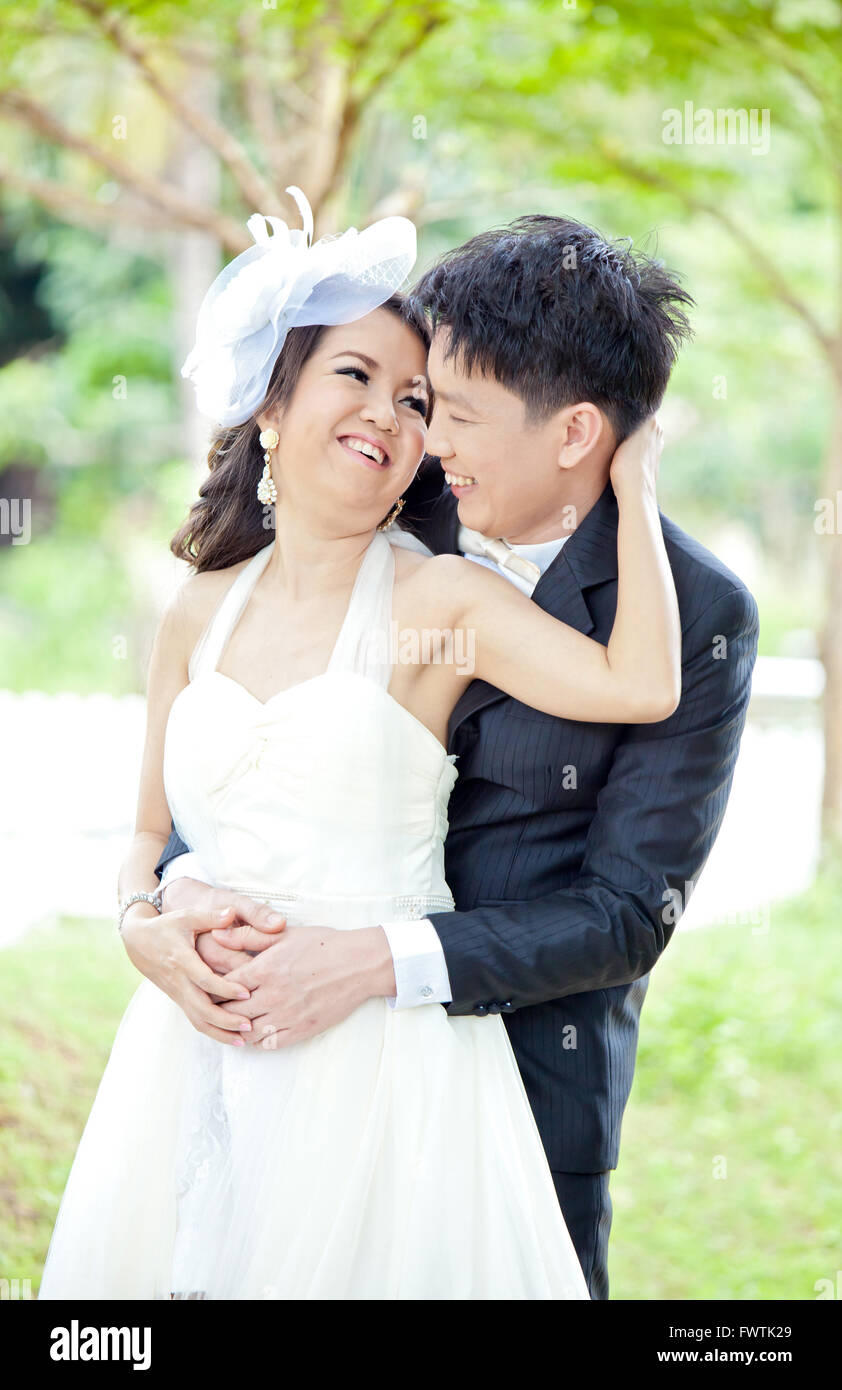 Portrait of Romantic Newlyweds Couples for wedding background Stock ...