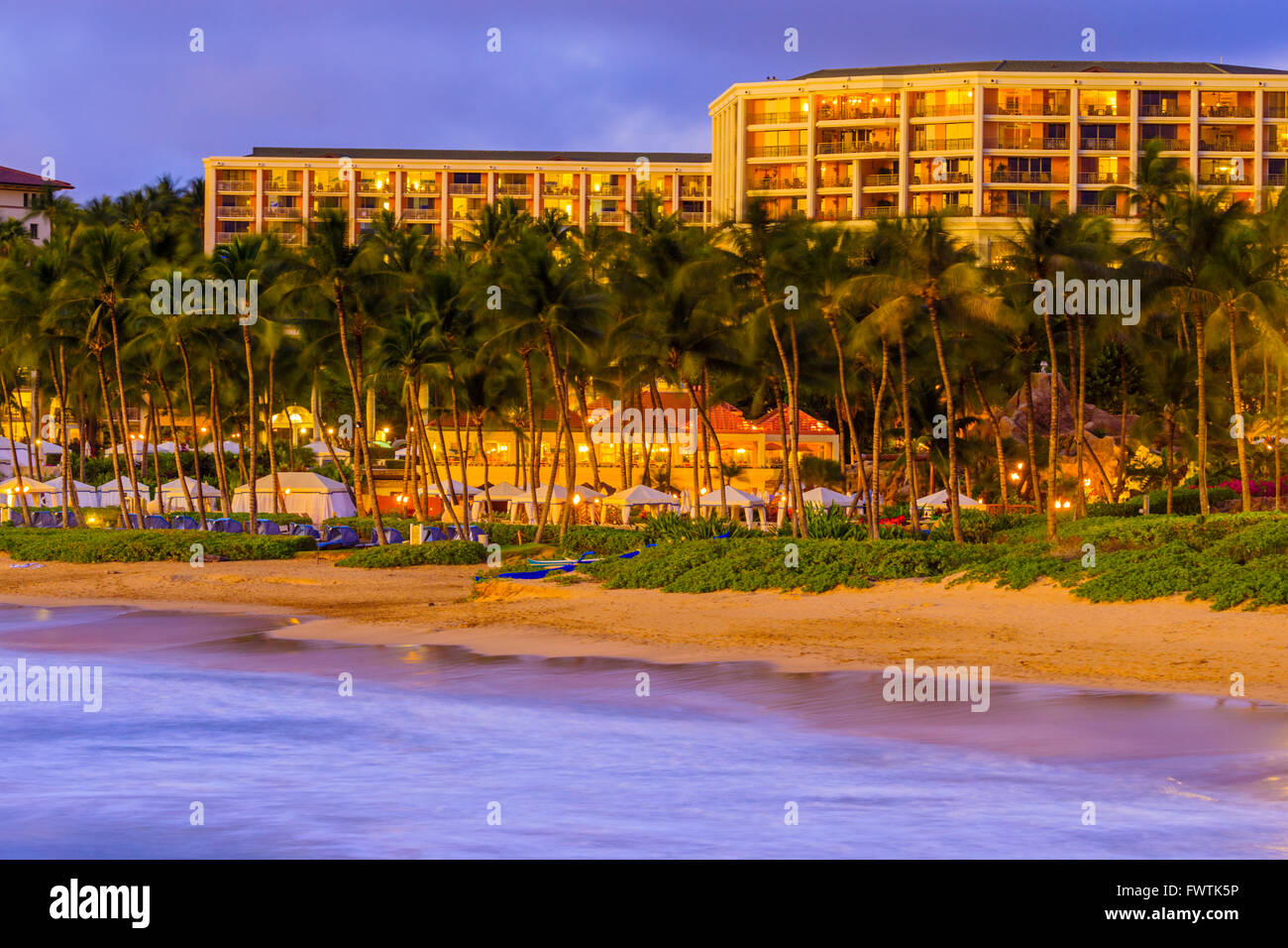 Resorts in Kihei area of Maui Stock Photo - Alamy