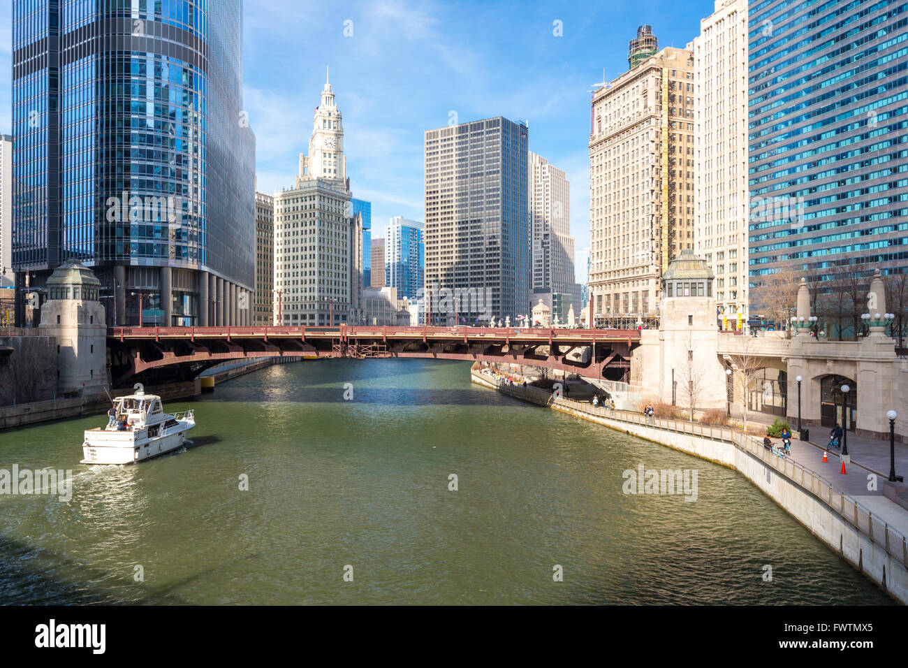 Chicago downtown and River with bridges Stock Photo - Alamy