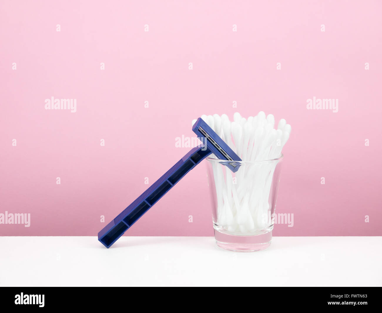 Plastic cotton bud stick hi-res stock photography and images - Alamy