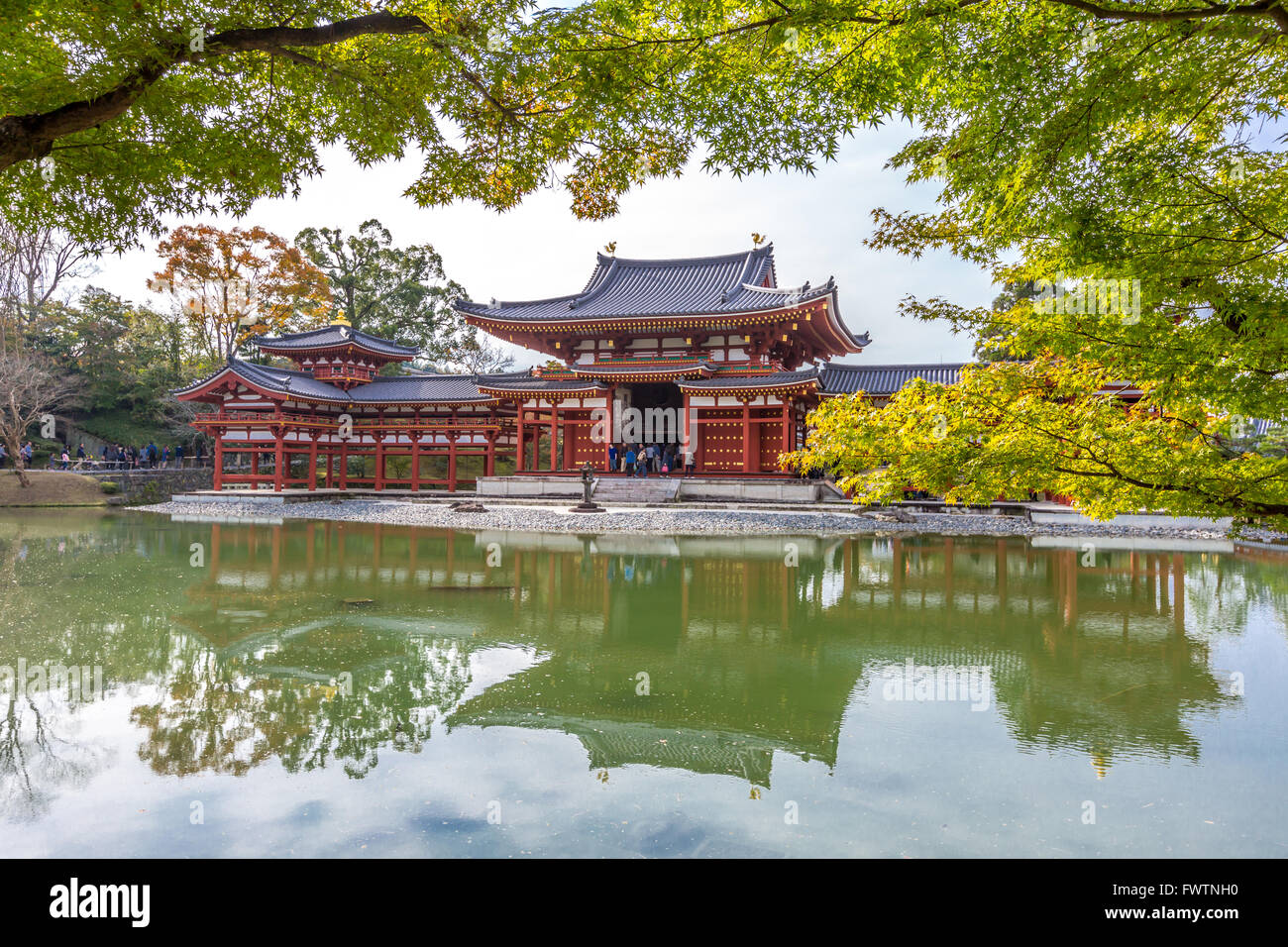Byodoin temples hi-res stock photography and images - Alamy