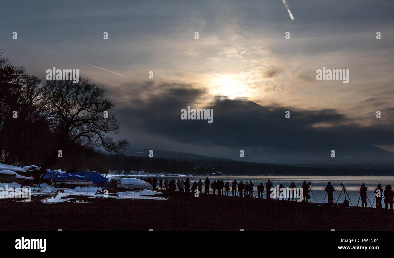 Diamond sunset hi-res stock photography and images - Alamy