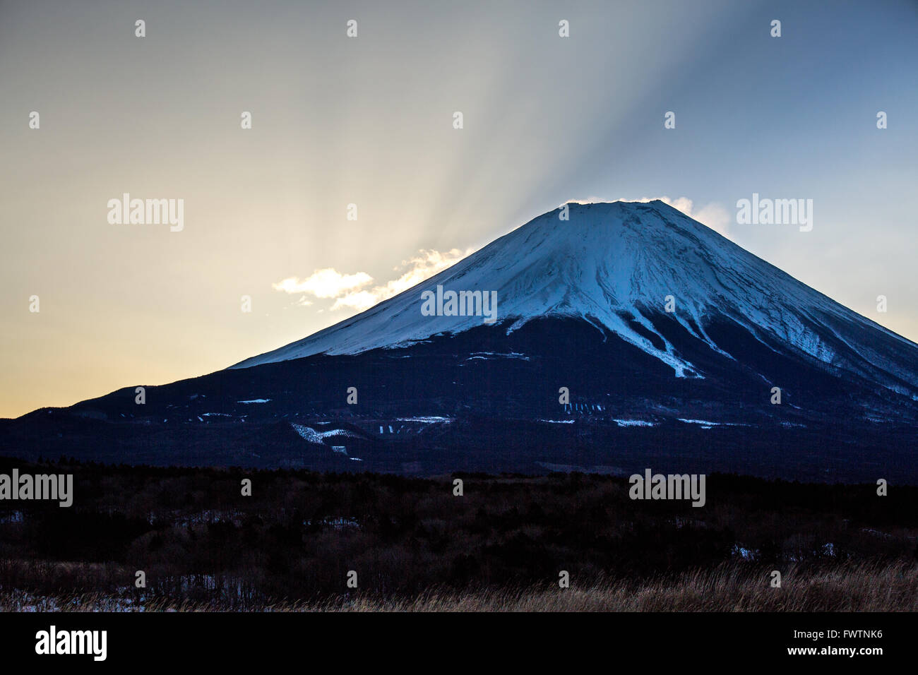 Fujiyama winter hi-res stock photography and images - Alamy