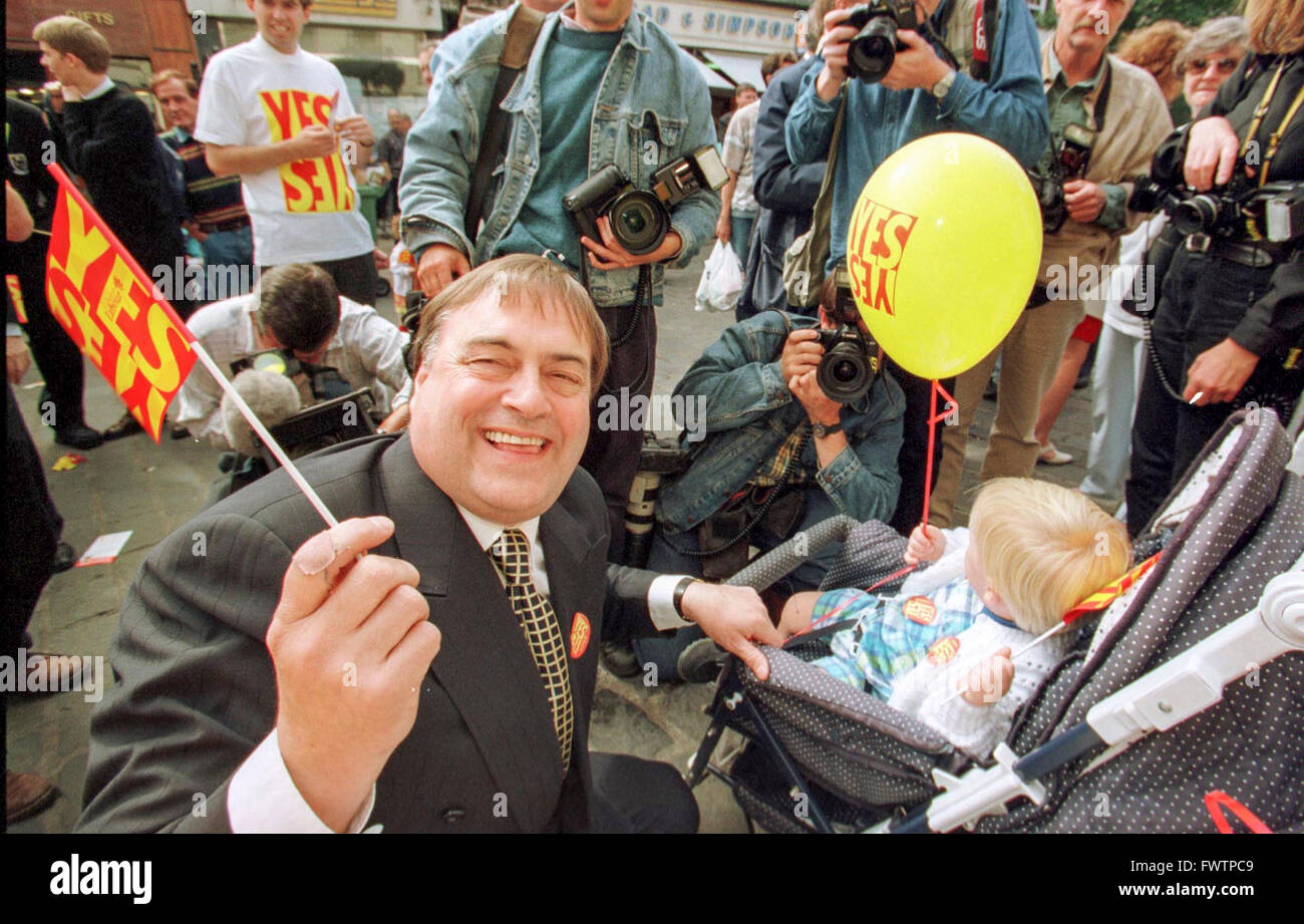 John Prescott in Falkirk while campaigning for Yes during Scottish ...