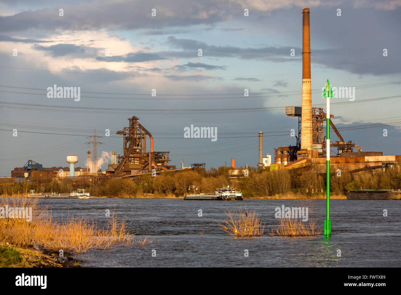 Hkm stahlwerk huckingen hi-res stock photography and images - Alamy