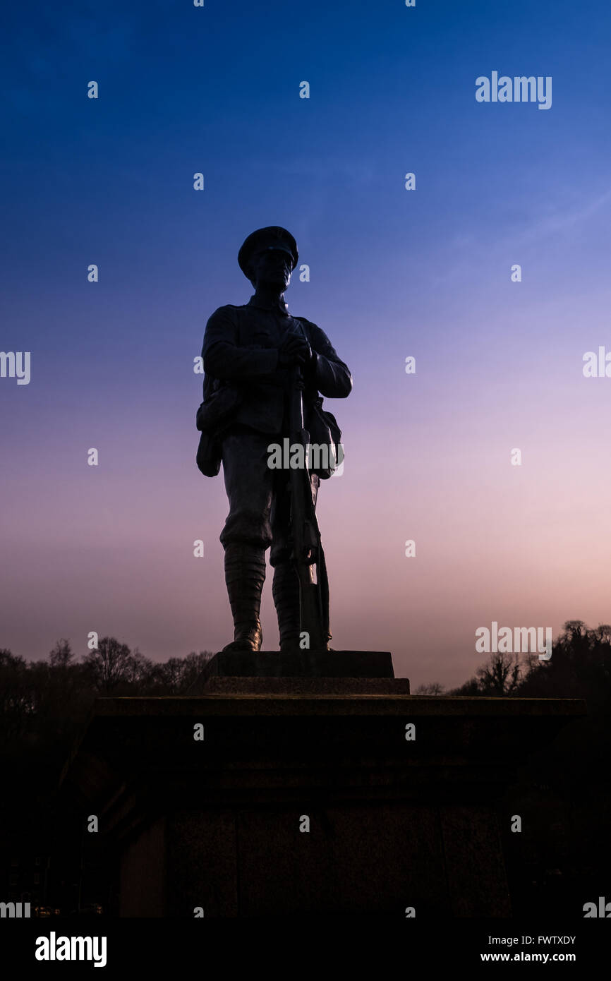 Ww1 solider hi-res stock photography and images - Alamy