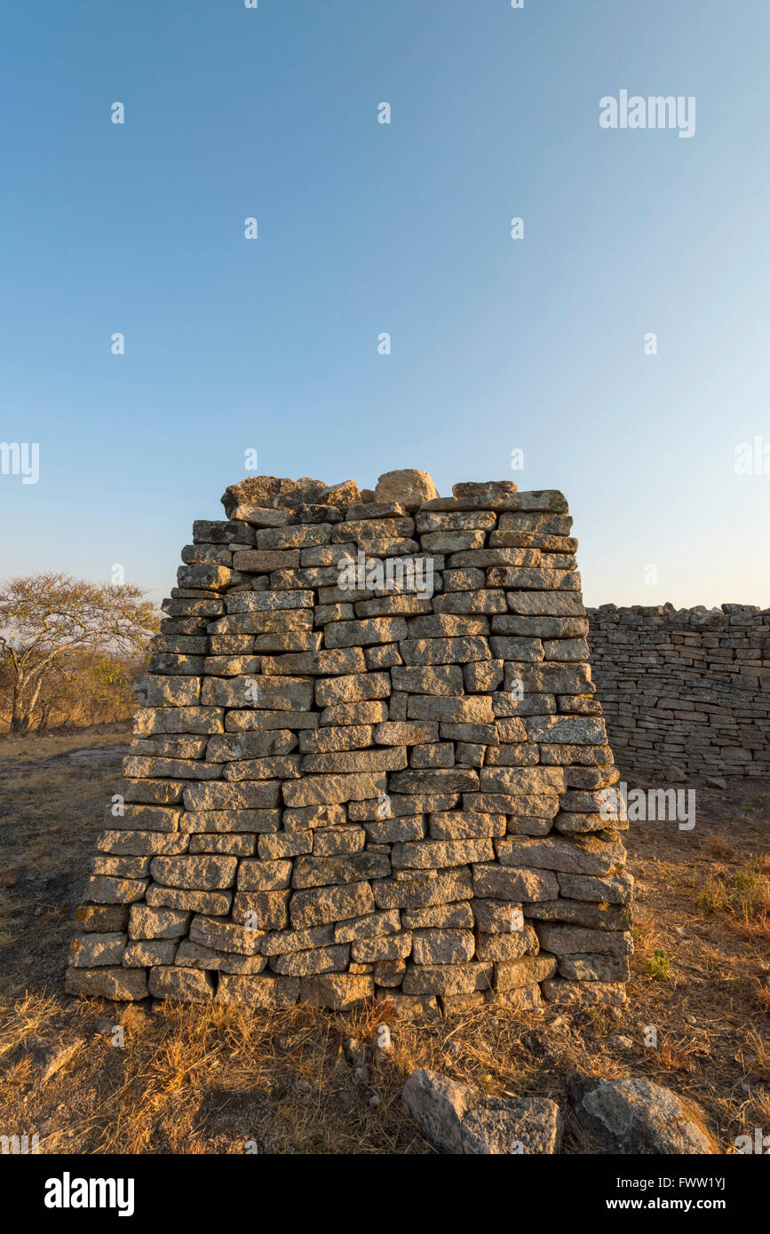 Naletale ruins in zimbabwe hi-res stock photography and images - Alamy