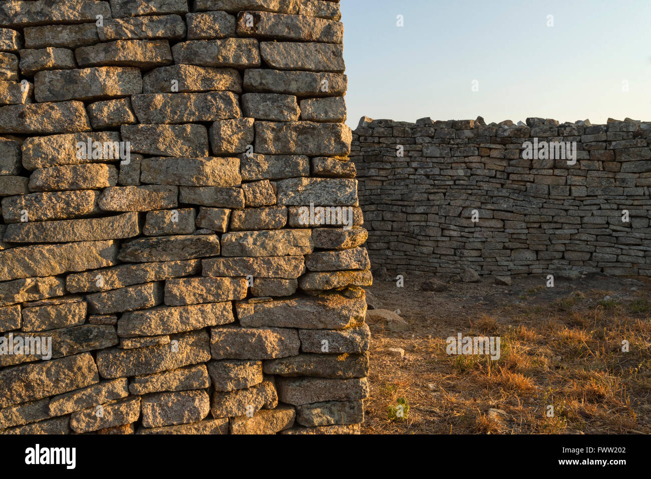 Ironstone walls hi-res stock photography and images - Alamy