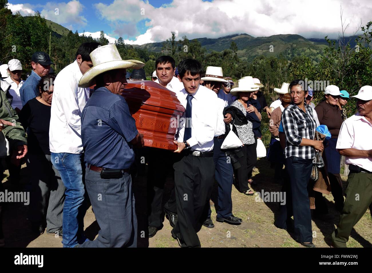 Funeral in Sapalache " Las Huaringas " - HUANCABAMBA.. Department of ...