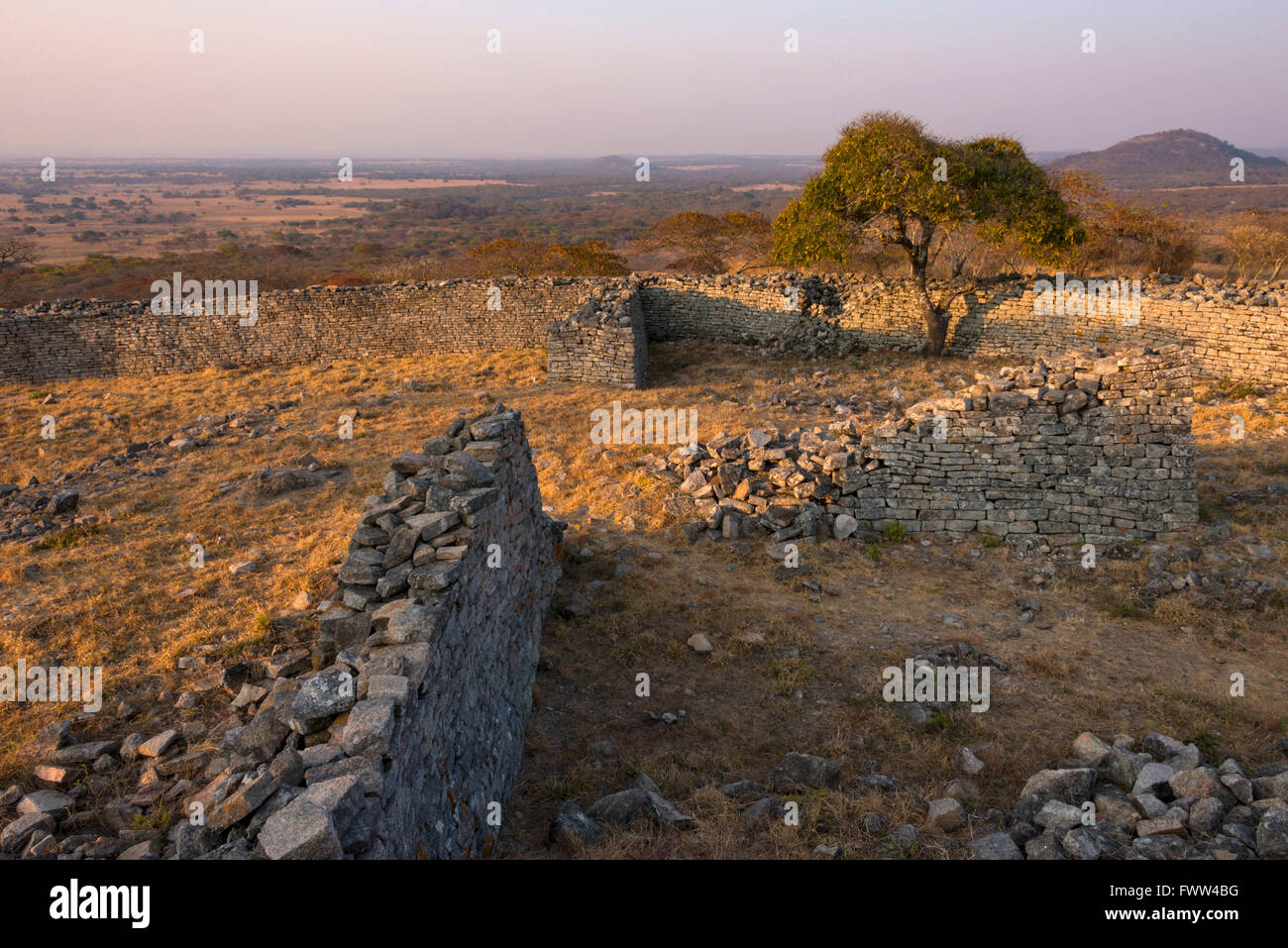 Naletale ruins in zimbabwe hi-res stock photography and images - Alamy