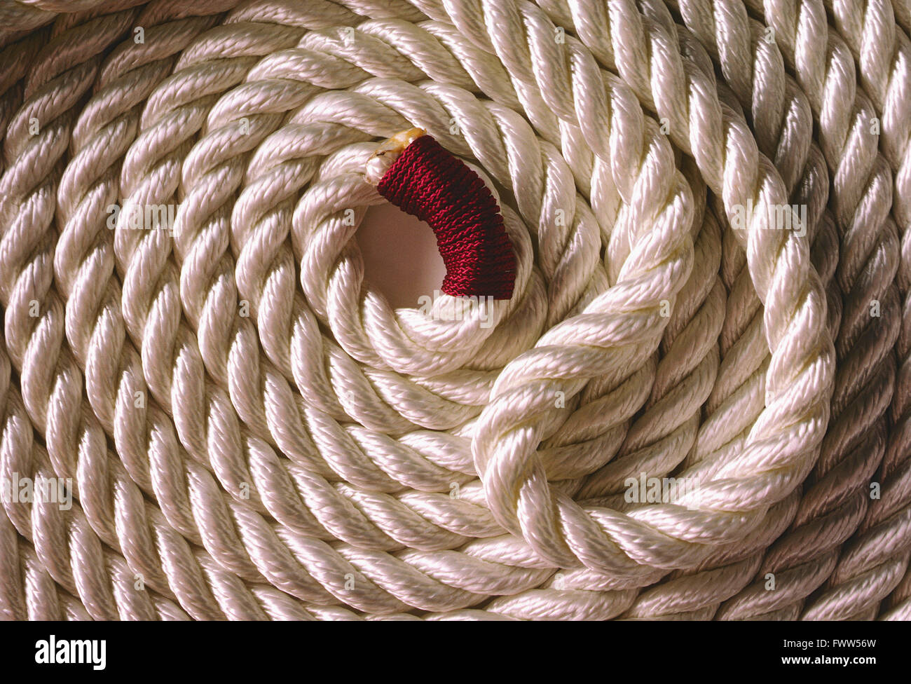 Synthetic manila rope hi-res stock photography and images - Alamy