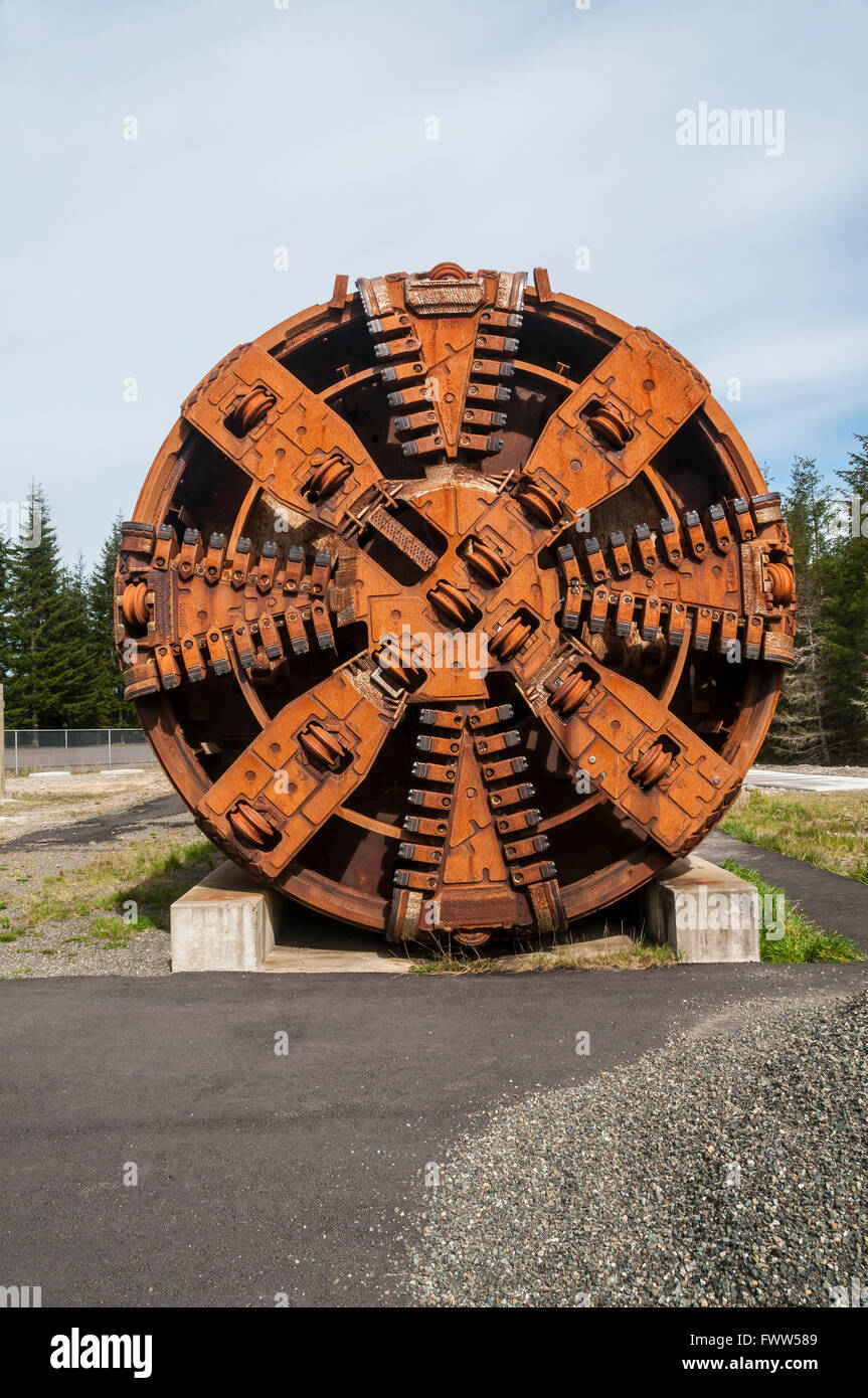 Vertical image of a rusty tunnel boring machine cutter head Stock Photo ...