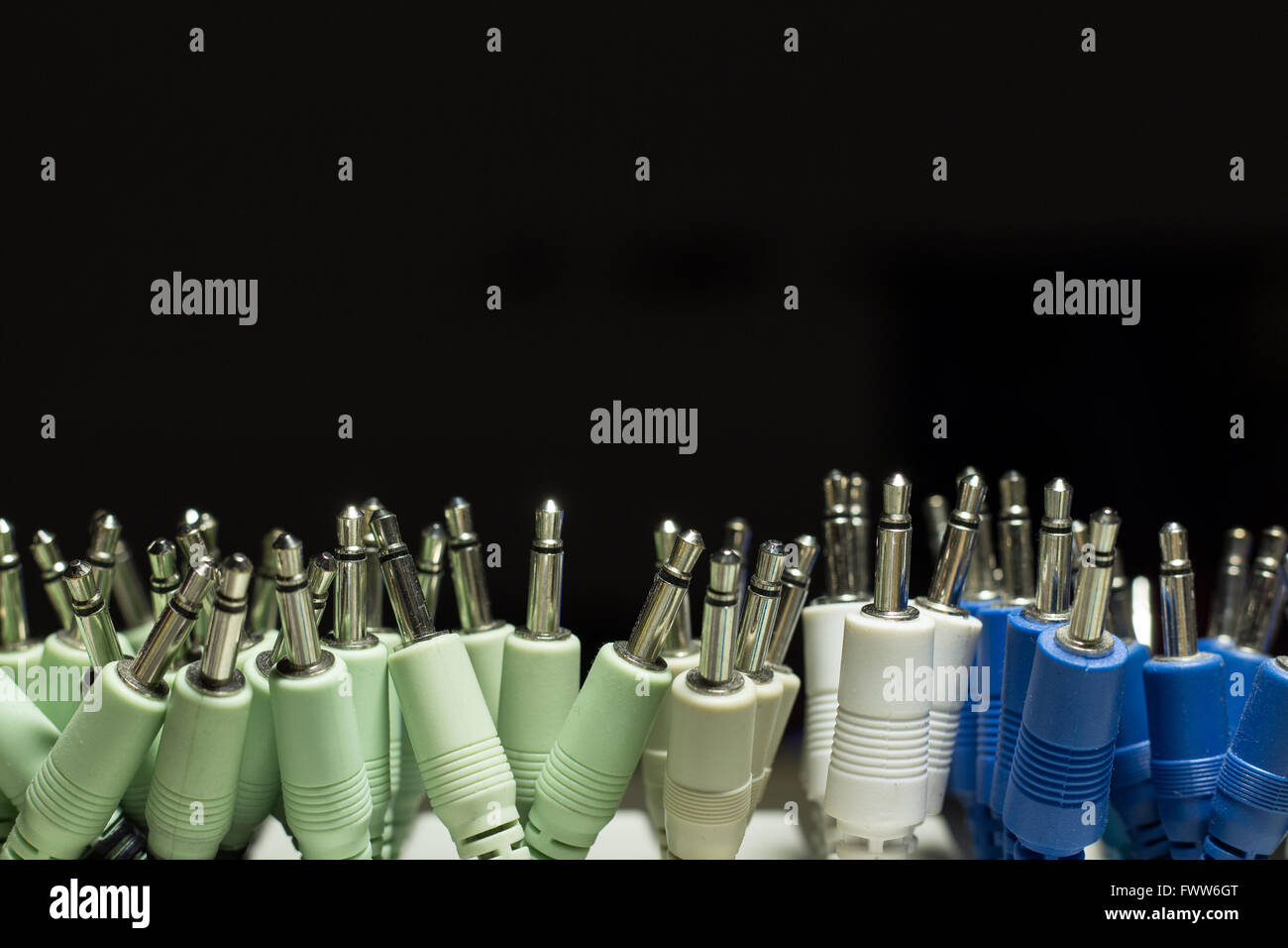 Row Of Cables High Resolution Stock Photography and Images - Alamy