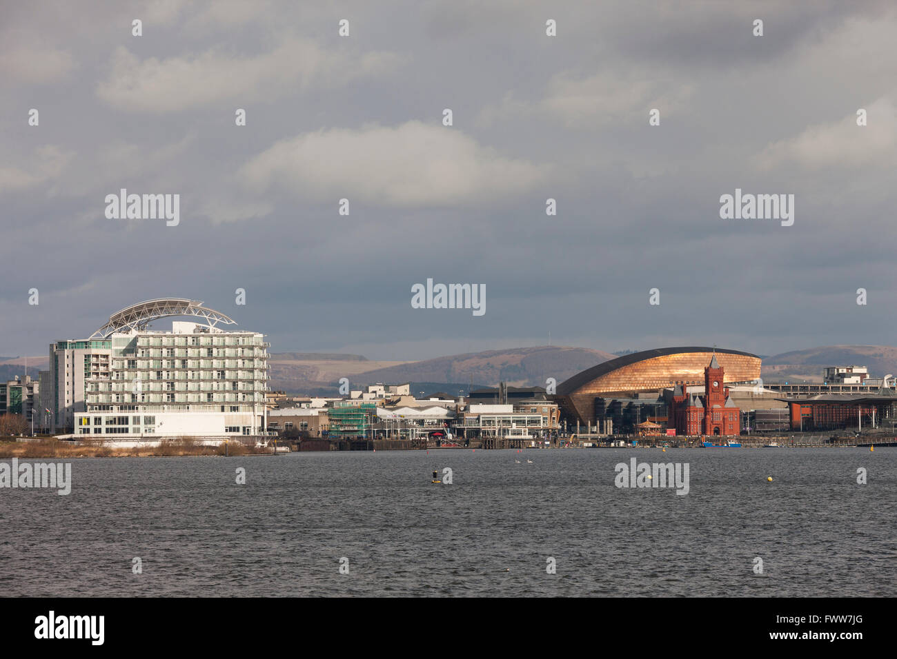 Penarth barrage and Cardiff Bay marina development Stock Photo - Alamy