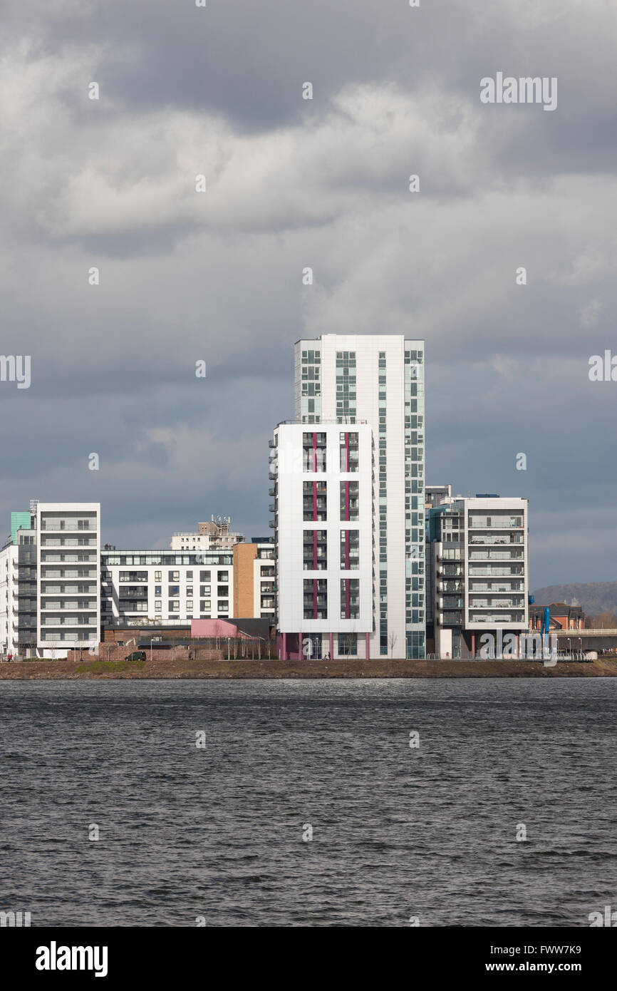 Penarth barrage and Cardiff Bay marina development Stock Photo - Alamy