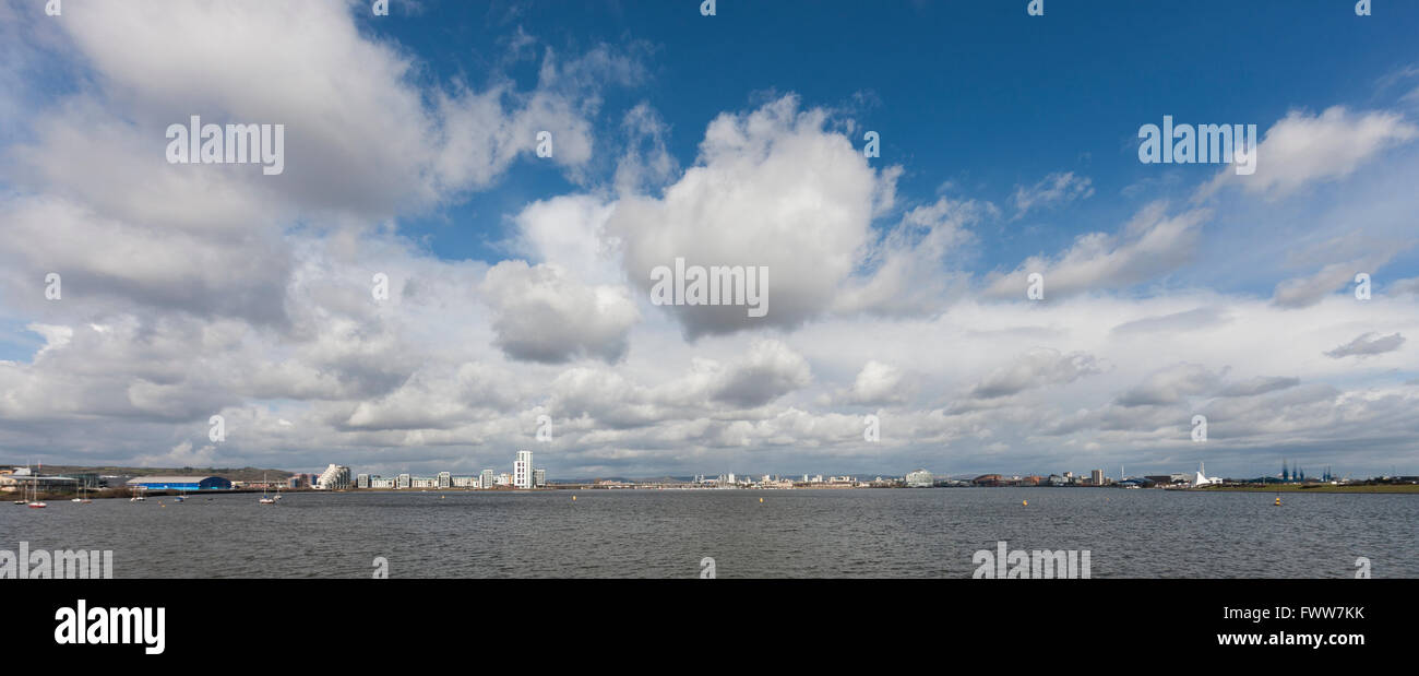 Penarth barrage and Cardiff Bay marina development Stock Photo - Alamy
