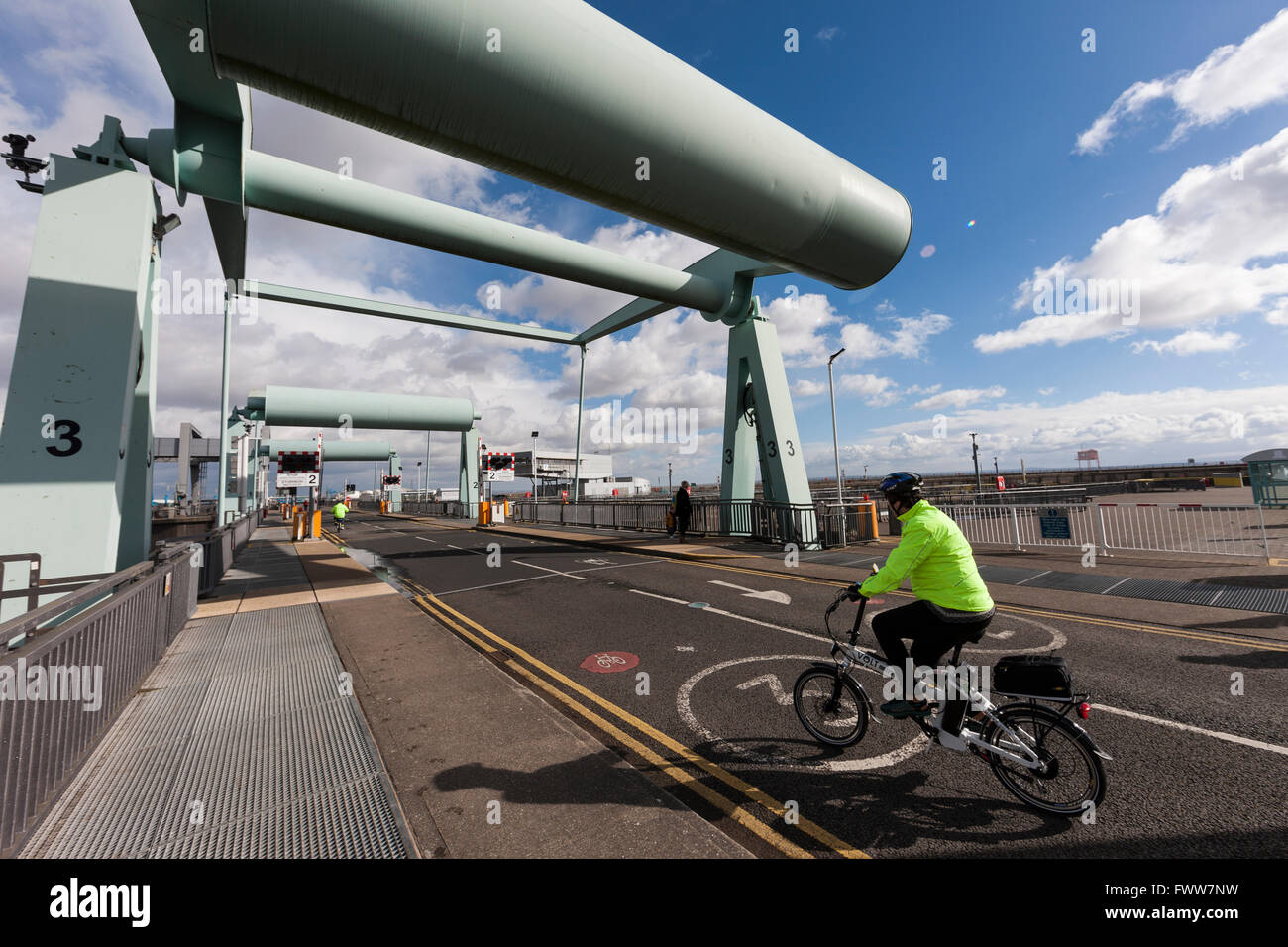 Penarth barrage and Cardiff Bay marina development Stock Photo - Alamy