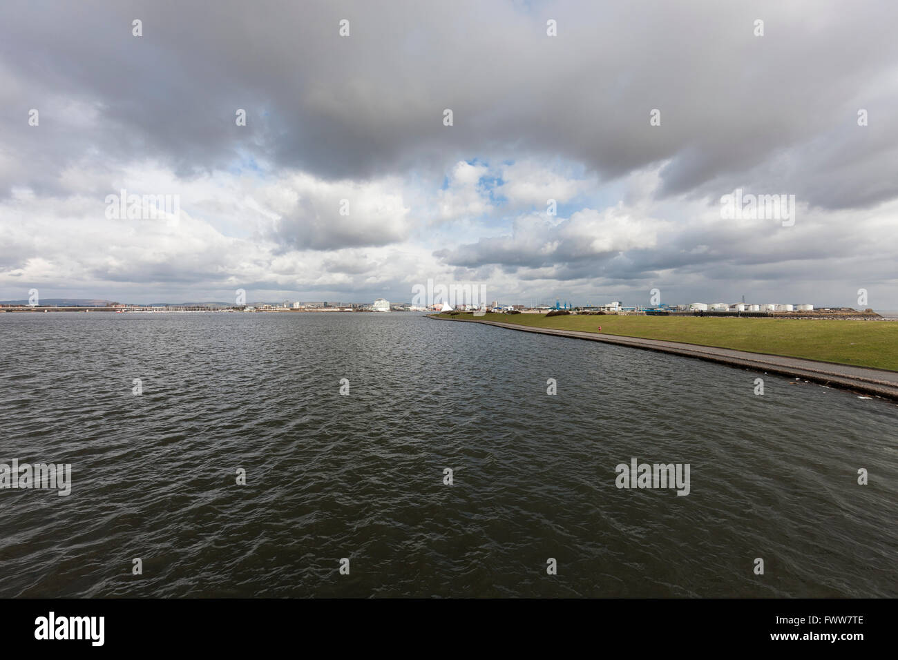 Penarth barrage and Cardiff Bay marina development Stock Photo - Alamy