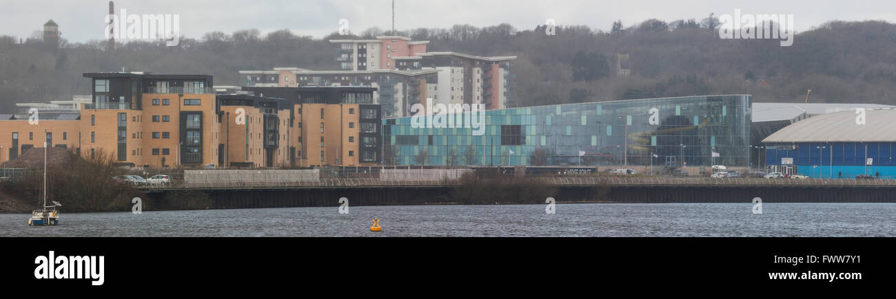 Penarth barrage and Cardiff Bay marina development Stock Photo - Alamy