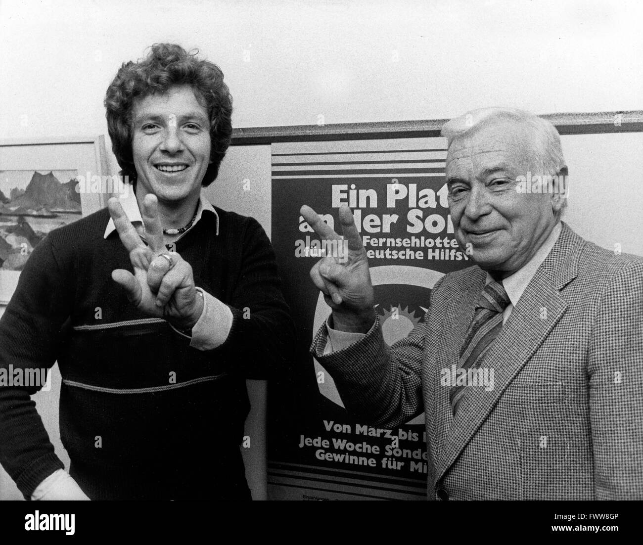 Deutscher Sänger, Moderator und Schauspieler Michael Schanze mit Jochen ...