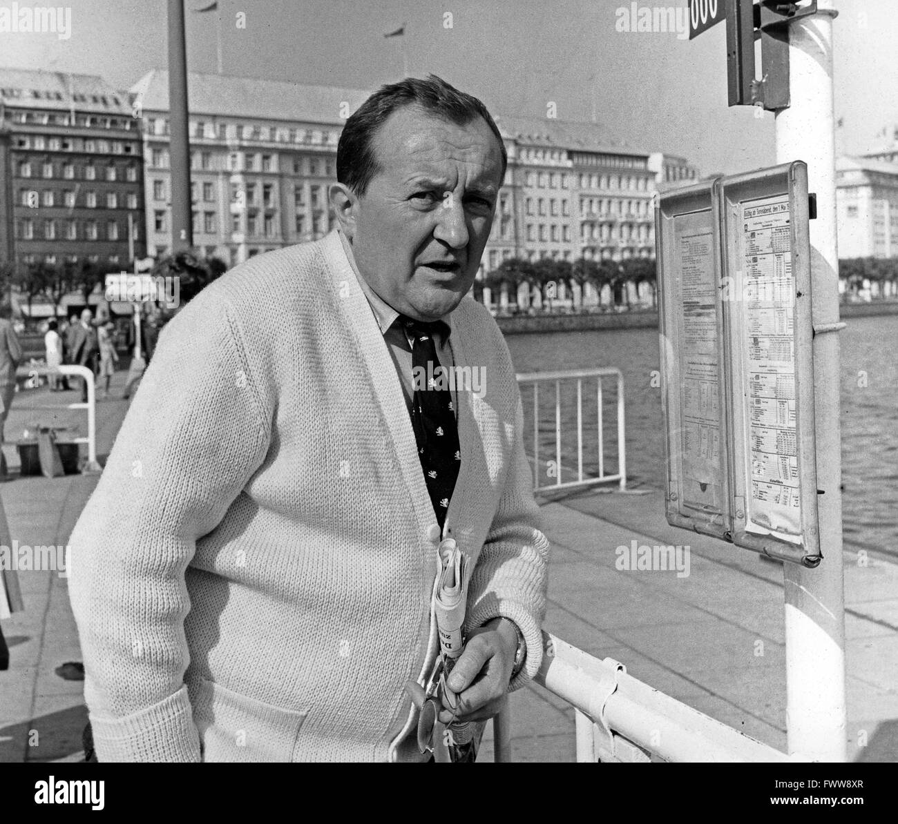 Deutscher Schauspieler Siegfried Lowitz in Hamburg, Deutschland 1970er ...