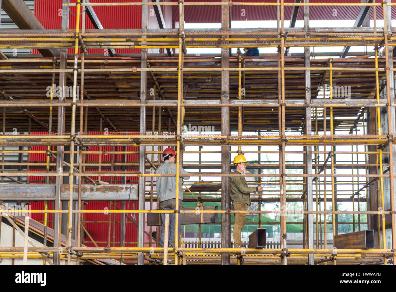 Chinese blue collar workers Stock Photo - Alamy