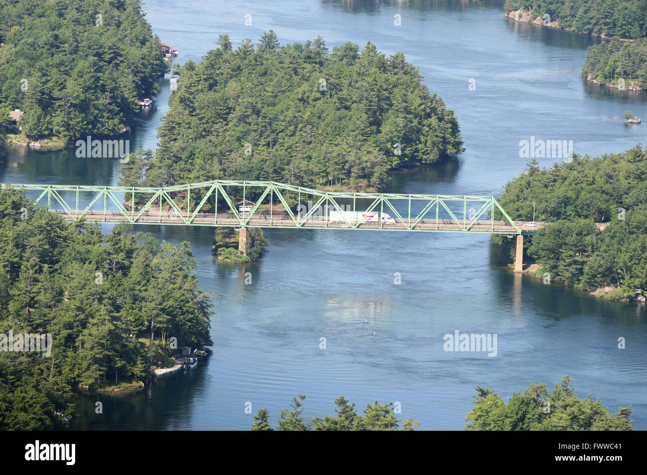 1000 island bridge hi-res stock photography and images - Alamy