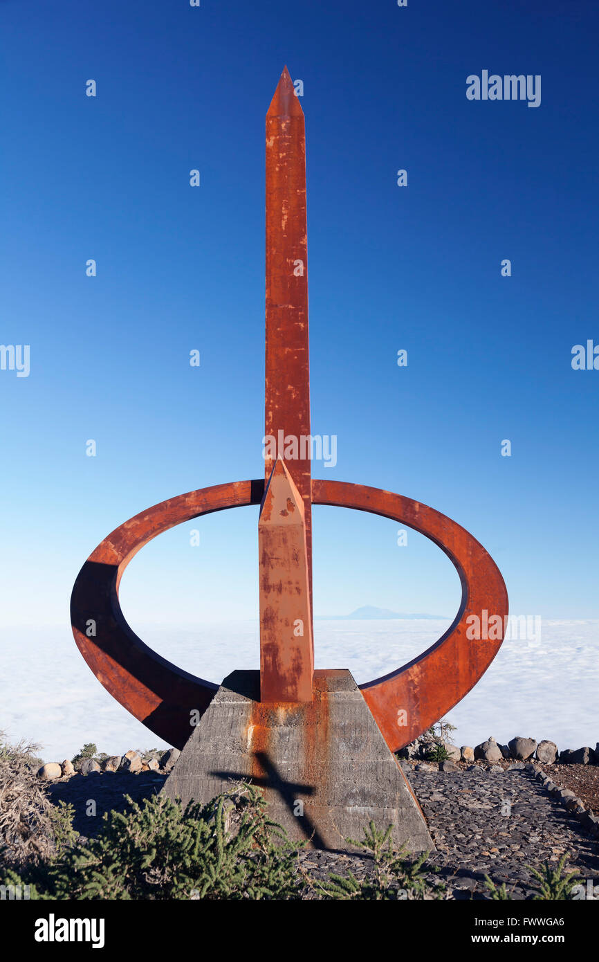 Astronomical viewpoint Monumento Al Infinito by architect Cesar ...