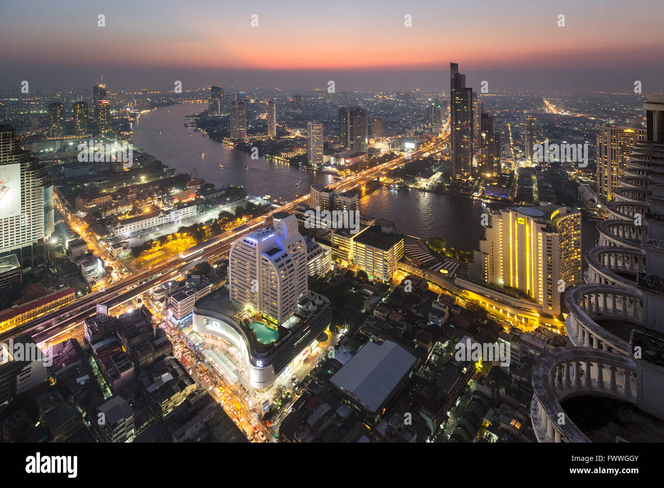 Bangkok lebua bar hi-res stock photography and images - Alamy