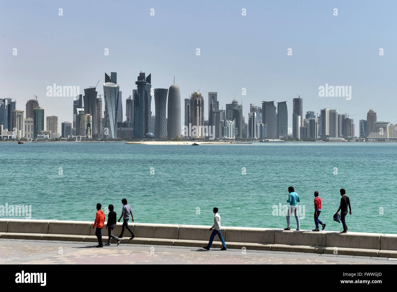 Doha corniche promenade hi-res stock photography and images - Alamy