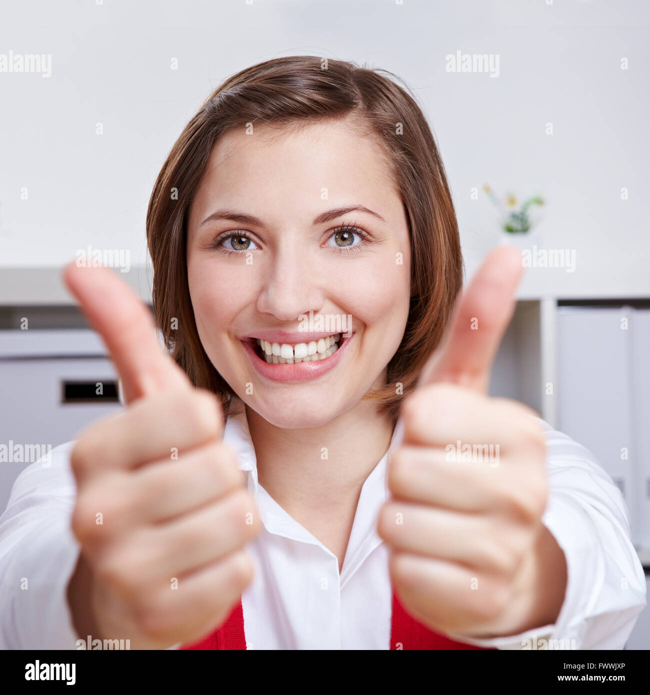 Happy customers thumbs up hi-res stock photography and images - Alamy