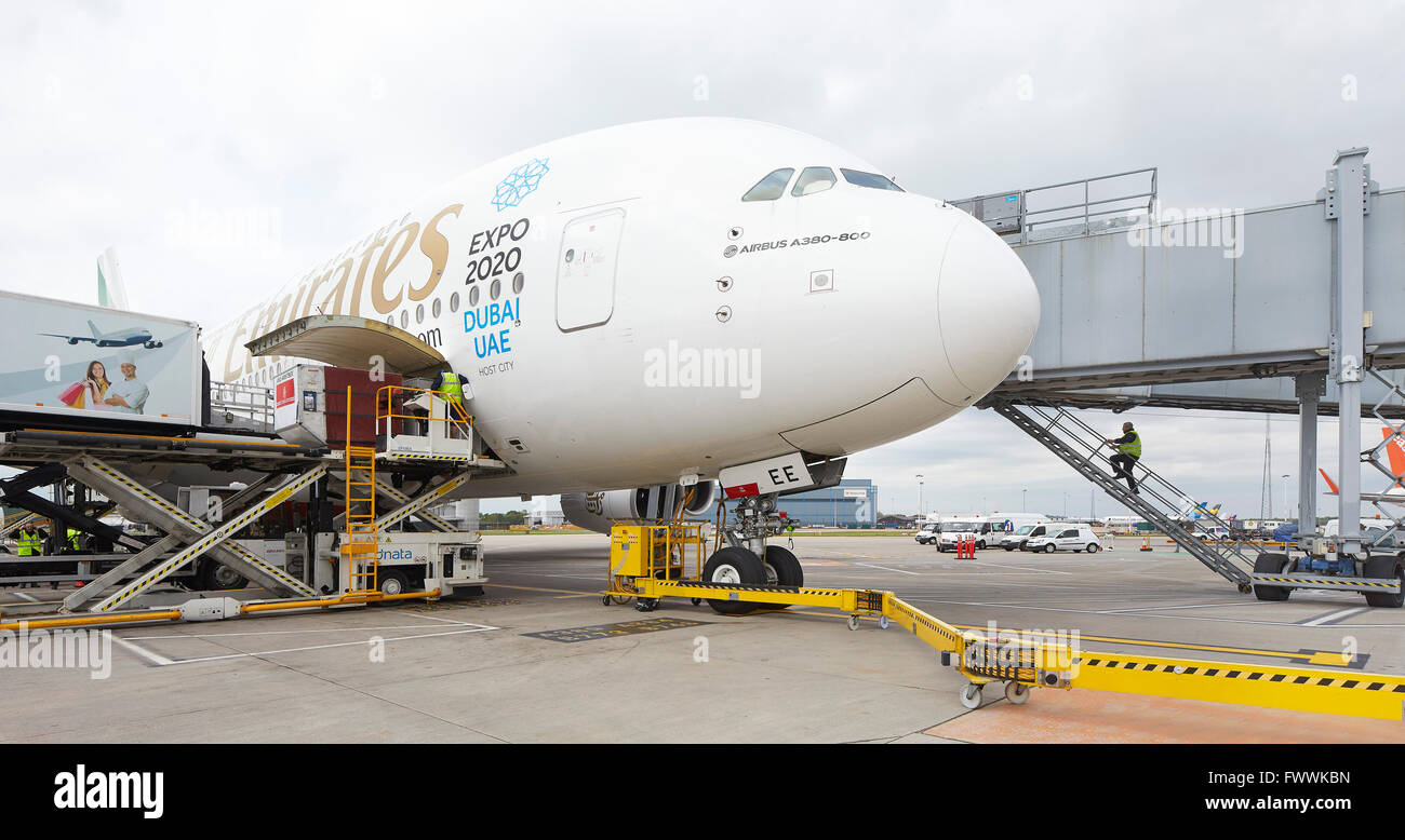 Aircraft Gangway High Resolution Stock Photography and Images - Alamy