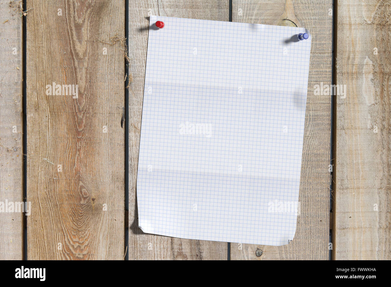 Pinned up sheet hi-res stock photography and images - Alamy