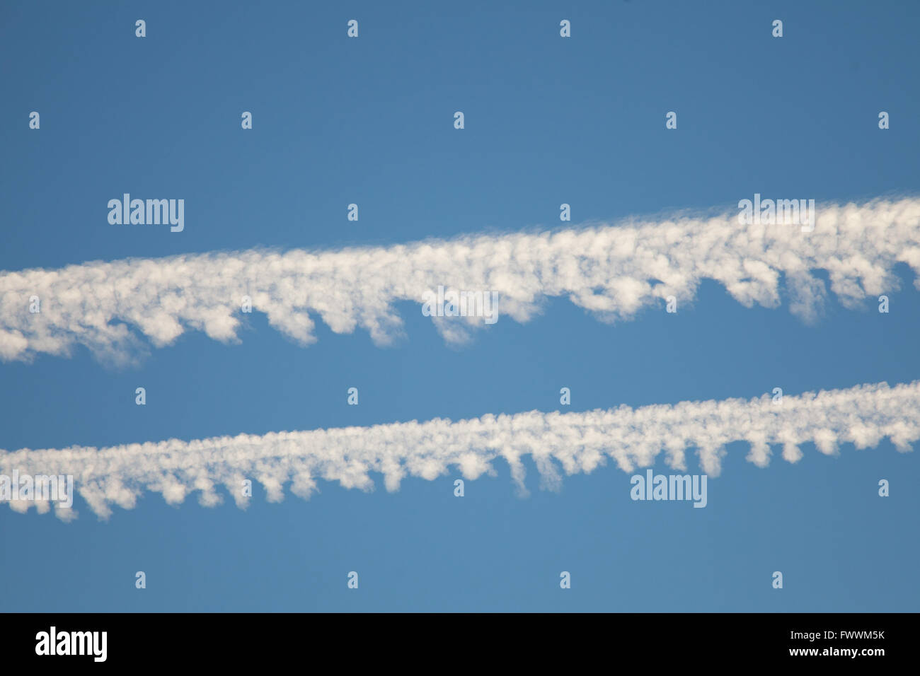 Blue sky pollution hi-res stock photography and images - Alamy