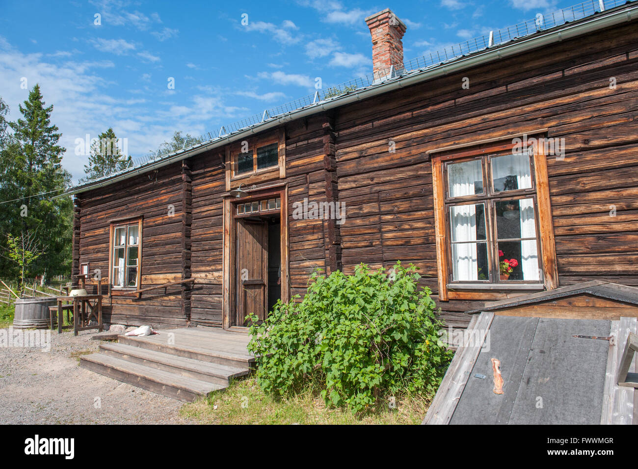 Traditional swedish farm house hi-res stock photography and images - Alamy