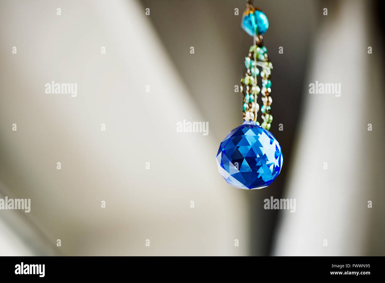 Crystal stones window hi-res stock photography and images - Alamy